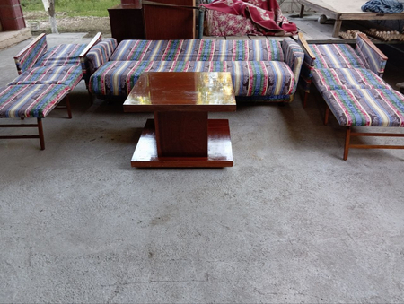 Divan kresloʻ kamplekt