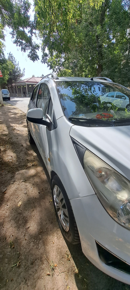Spark sotiladi narxi 6000