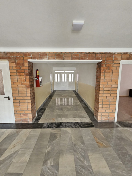 Продам готовый Офис вдоль дороги 258 м² с евро ремонтом на Дубовый