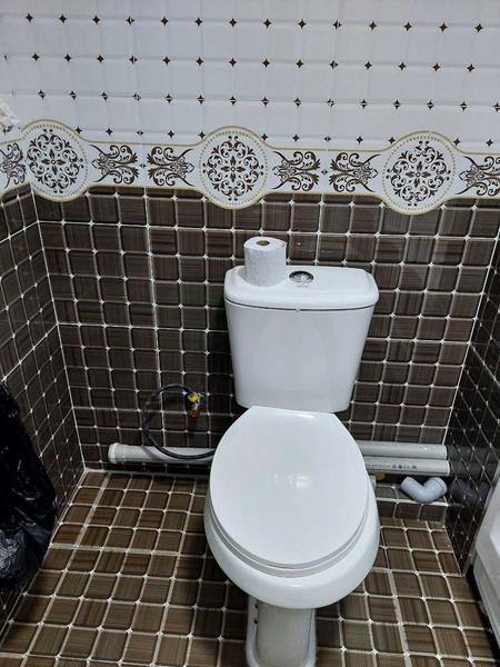 Qizlarga kvartira (oilalilar va o'g'il bolalar bezovta qilmang!)