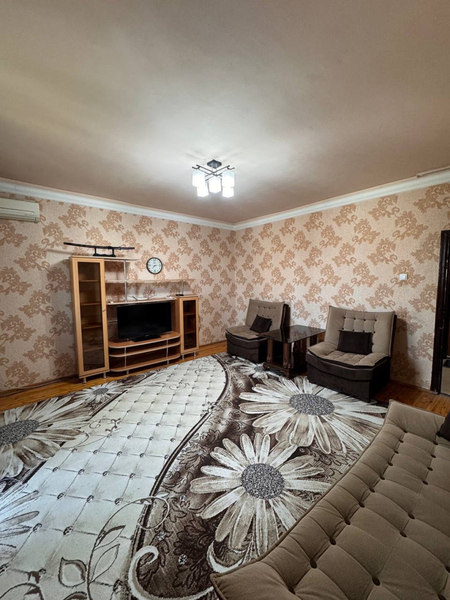 Продается 2х комнатная квартира.