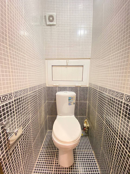 Чиланзар16кв  2в3/4/4 Балкон 1,5*3м² Общ пл45м²