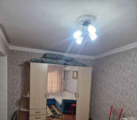 谷 130822 谷 Продаётся квартира 1/2/4 30 м² в Чиланзар