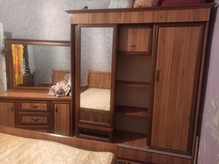 Спалный Мебель сотилади