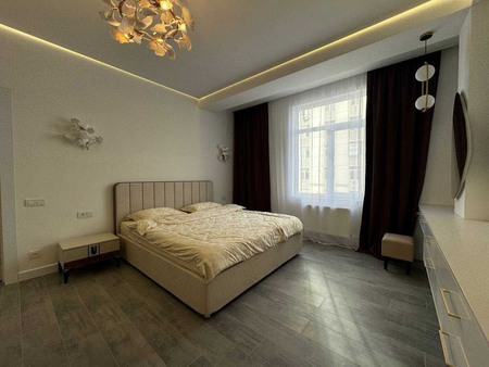 ЖК PARKENT PLAZA  3/8/15 новый ремонт 90м2 мебель и техника