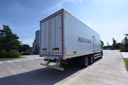 Автофургон Sinotruk Howo-Max 6x4 480 лс 8,6 м
