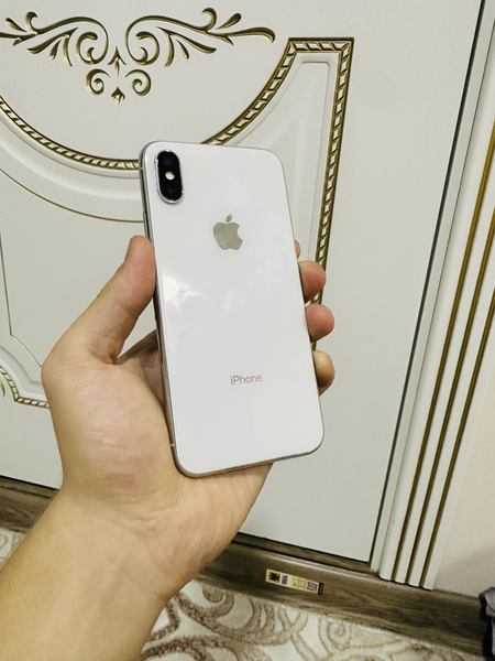 Iphone X ideal sotiladi