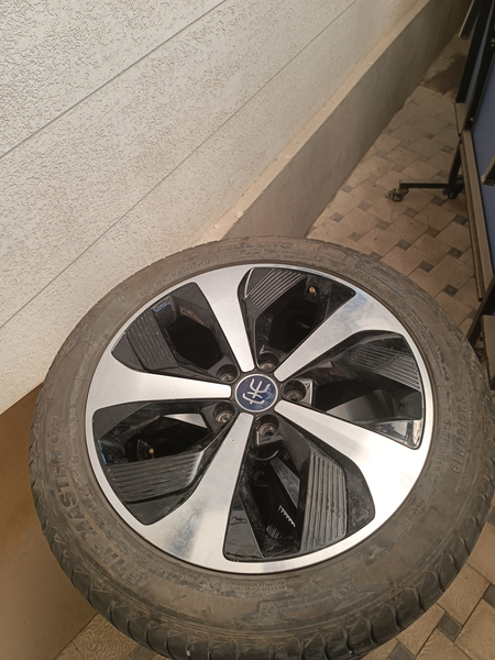 Byd Song plus diska balon sotiladi