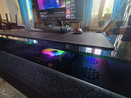 Игровой компьютер + стол