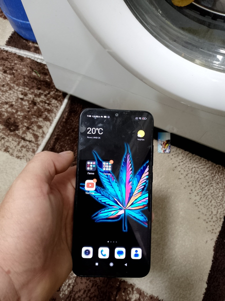 Redmi 9c сотилади ёки iphon ga обмен