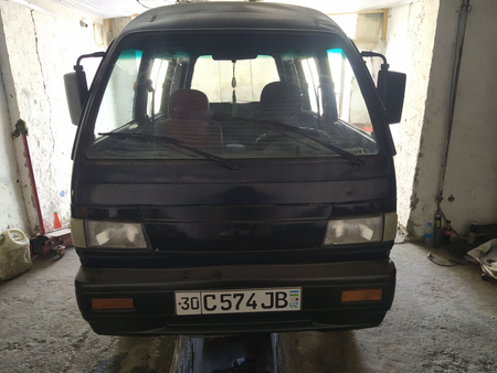 Damaz sotiladi obmin bor
