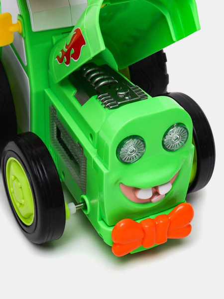 Siniy Traktor Crazy Car raqsga tushadigan traktor