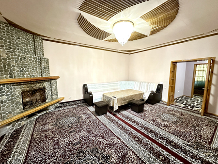 Сдаётся 2х комнатная квартира.Микрорайон,Burger Center