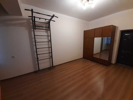 Срочно! Продажа. 2/7/7. Сергели-5 а