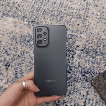 Samsung A73 srochno sotladi