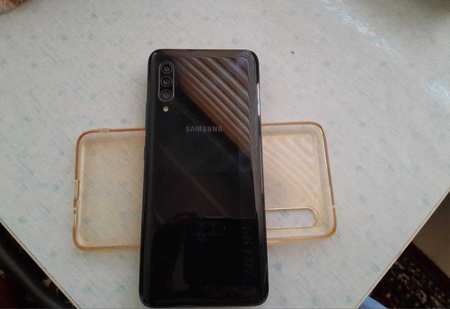 Sotiladi A90 5g holati ideal