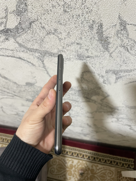 Realme c25y holati yahshi