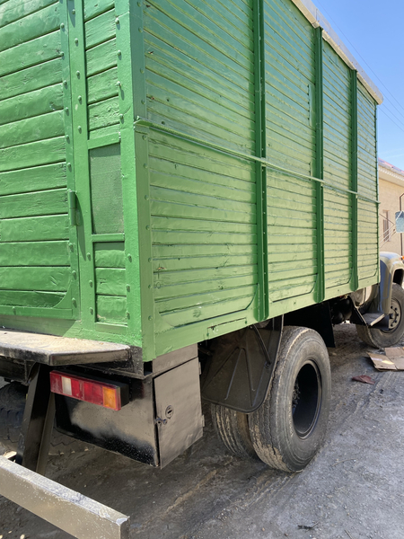 Зил бортовой грузовик