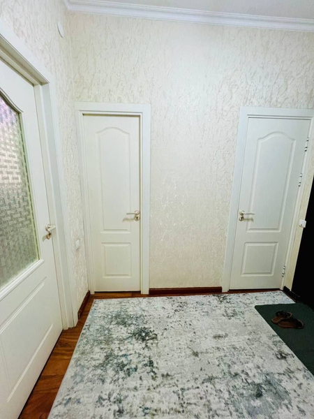 Продаётся  3 ком кв  на Авиасозлар  3 кв Возможно купить под ипотеку.