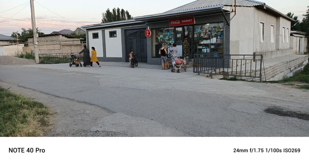 Здравствуйте срочно продаю участок новый с магазином