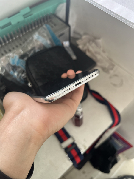 Iphone xs max 64 gb