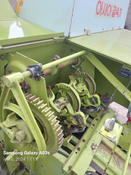Claas Markant 55 sotiladi