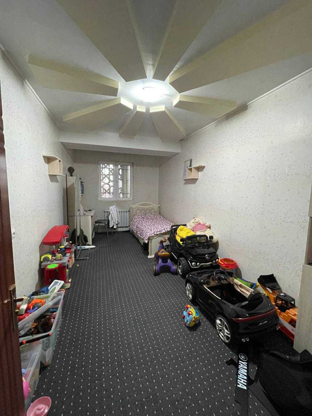 Улица Бобура 4/8/9 Ориентир РОВД 110м2 Французкая Планировка