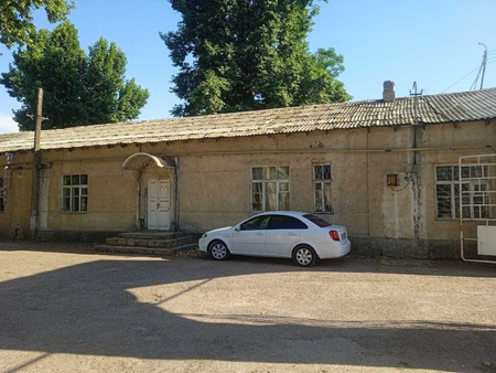 Toshkent V. Pskent Tumanini Markazida 1.4gektar noturar joy sotiladi.