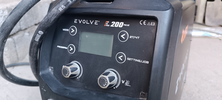 Jasic EVOLVE 200 сварочный аппарат продаётся