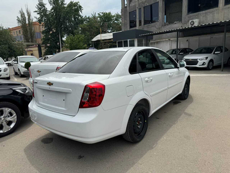 aksiyada bolib tolashga gentra xarid qiling shoshiling !