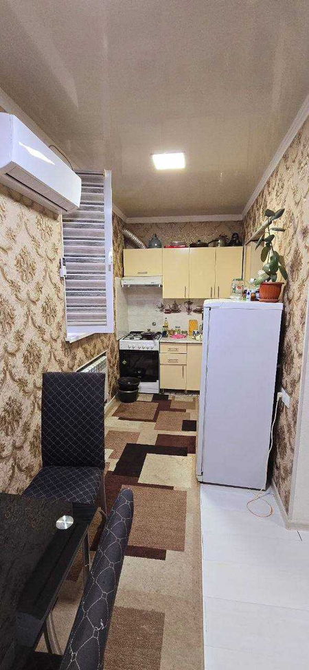 М.Горький.Буз базар 2*3/4/4 60 м2,ремонт ,меб техника 70000 у.е