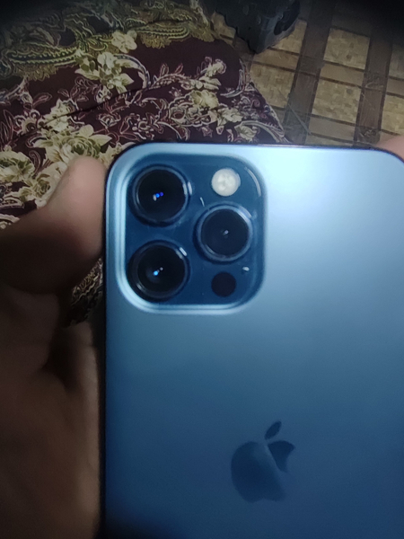 Iphone 12 pro max ideal