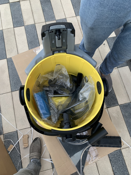 Моющие пылесос KARCHER SE4001