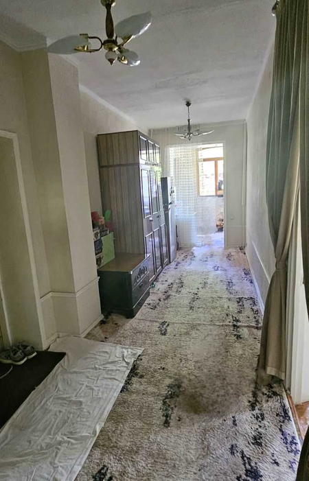 Продаётся квартиры 5/1/4 на Юнусабадском  районе 18-й квартал (J2414)