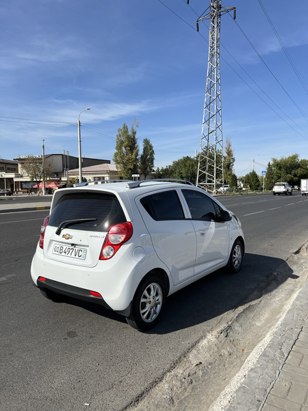 Spark Arenda Vikup