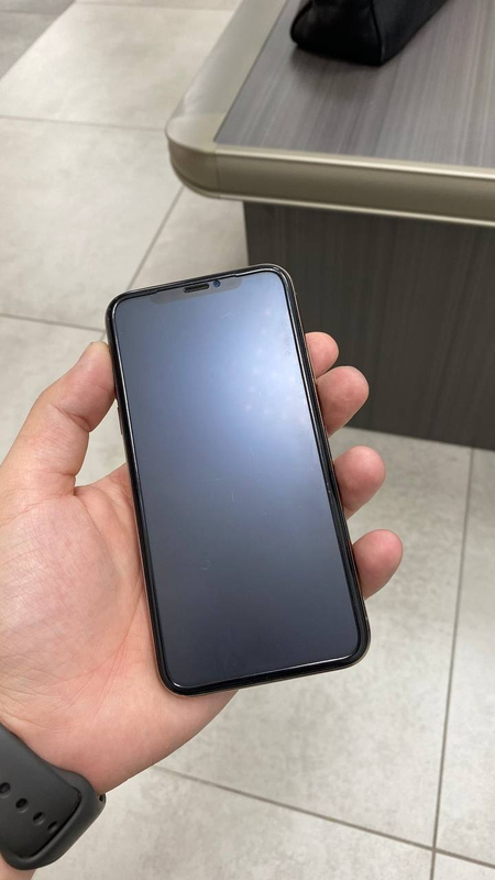 IPhone XS хорошая