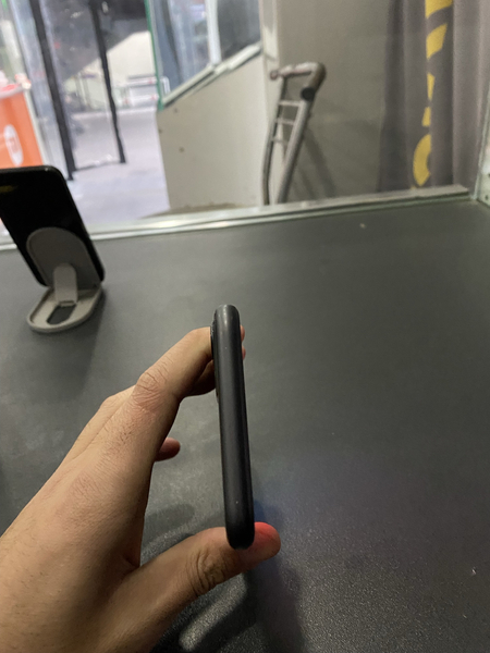 Iphone 11 naqdga
