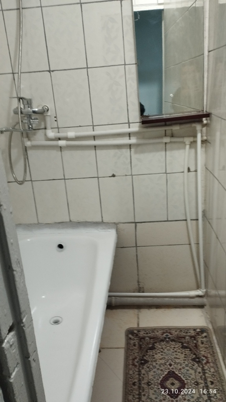 Сдается трёх комнатная квартира