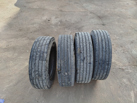 215.75 r17.5 Isuzi balon