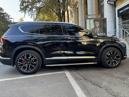Hyundai Santafe. Ideal holatda. 2021-yil 90 ming probeg. Polniy ful.