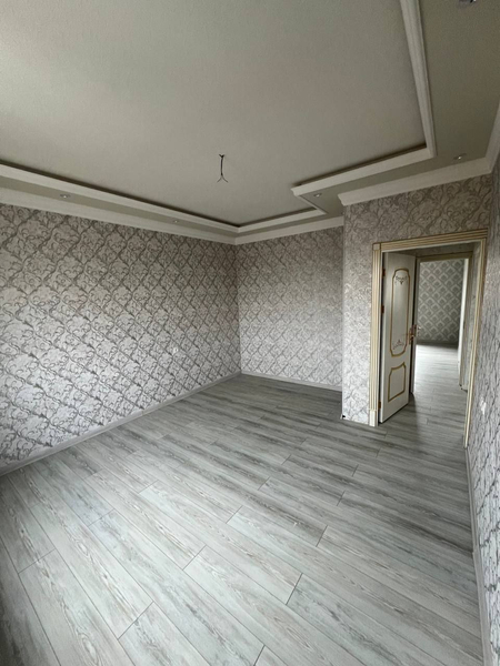 .Продам участка 3сотих абсолютно новый евроремонт 8комнат 2этажка 165$