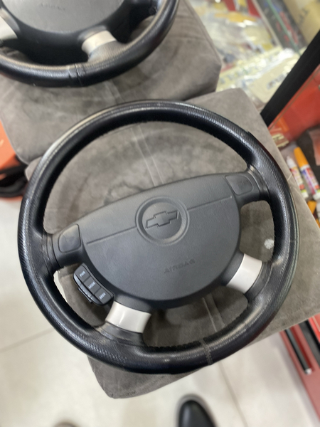 Gentra rul b/u sotiladi
