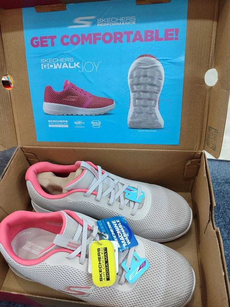 Skechers performence