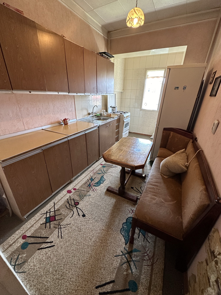 Мирзо-Улугбекский район, Паркентский базар, мебель и техника, 3 ком