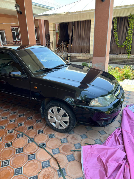 NEXIA 2  qora rang 1.5 mator dons