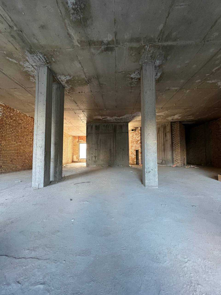 Продается в ц 4 первая линия 310м2 метро Минор