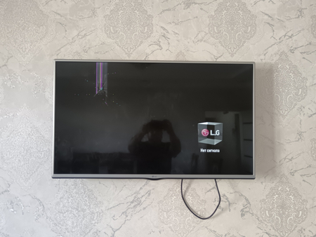 Телевизор LED LG 42LF550V