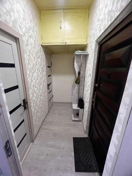 Продаю кв 1/4/4 Срочно на Ависозлар 4