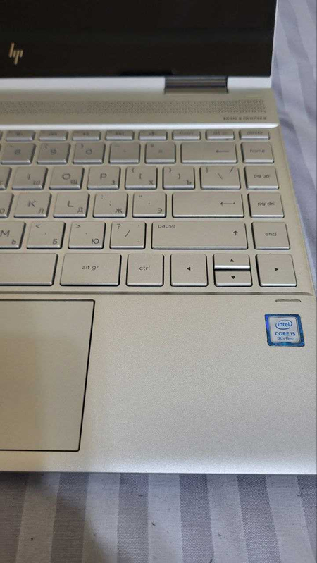 HP Spectre x360 Convertible PC 13 Core(TM) i5 8/512