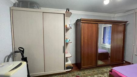 Продаю плотной шкаф
